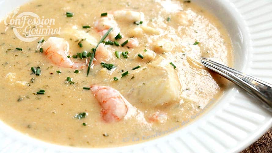 Soupe aux fruits de mer et poisson • La Confession du Gourmet
